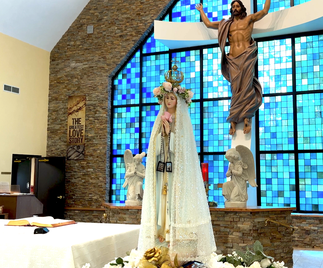 Our Lady of Fatima Pilgrim Statue Travels to Marian Shrine for 106th ...