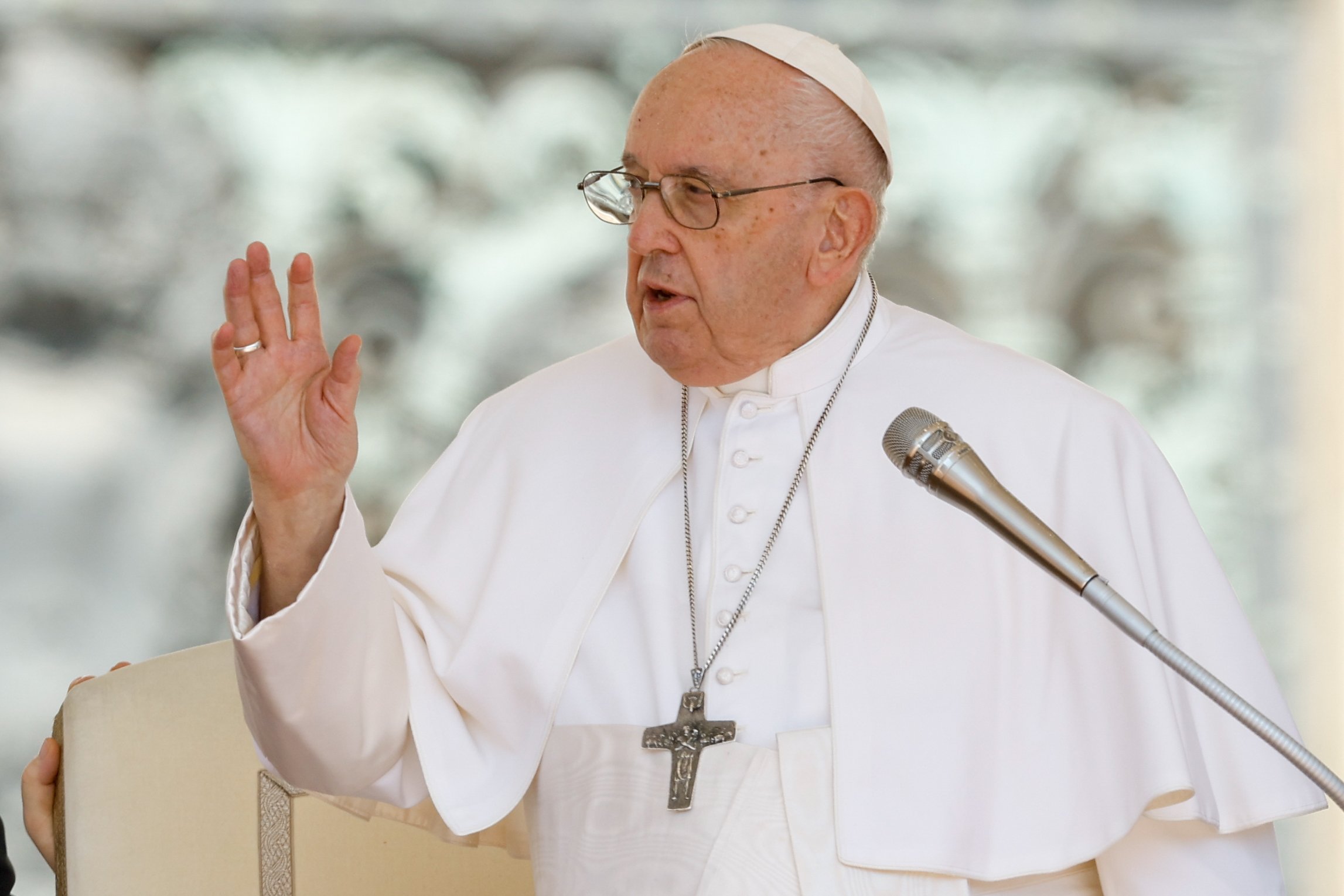 UPDATED: Pope to Undergo Surgery; USCCB Asks for Prayers for Holy ...