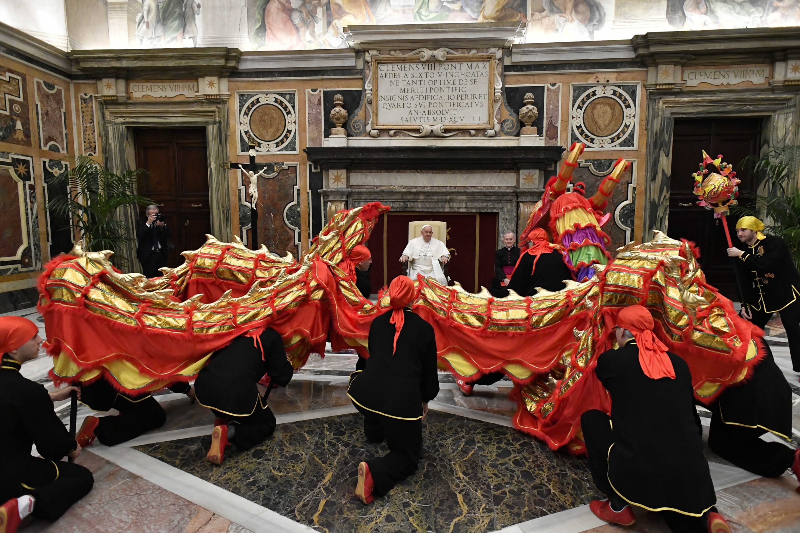 Pope Treated to Chinese New Year Ceremony at Vatican - The Good Newsroom