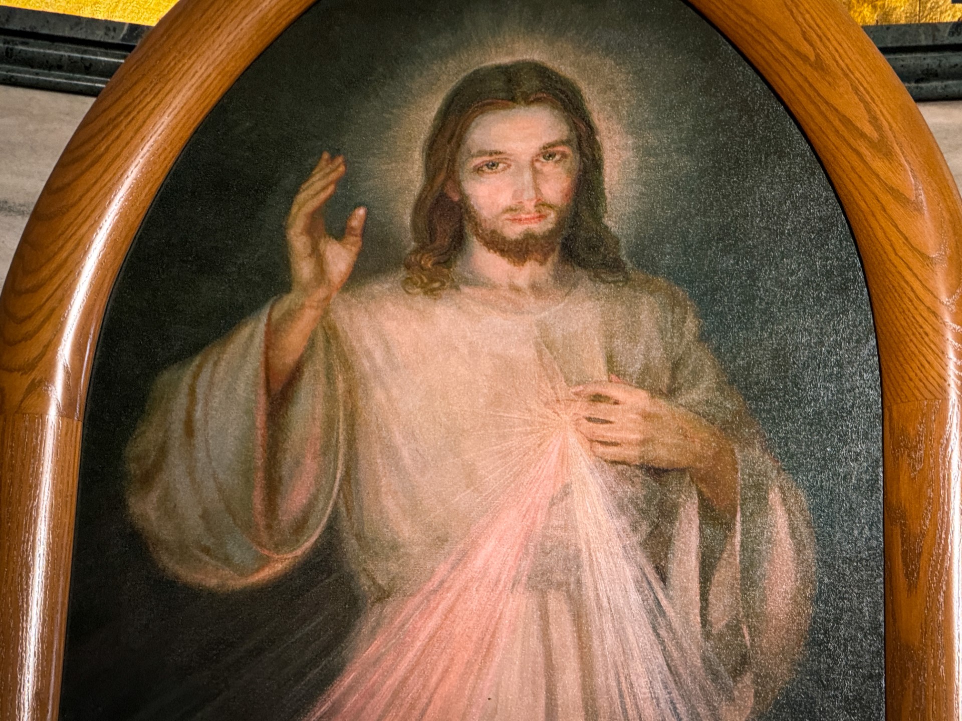 The Message of Divine Mercy Sunday: God Loves You - The Good Newsroom
