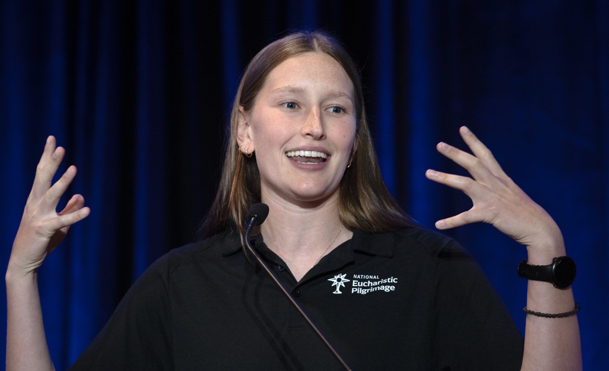 'Jesús no puede evitar derramarse' en la Peregrinación Eucarística ...