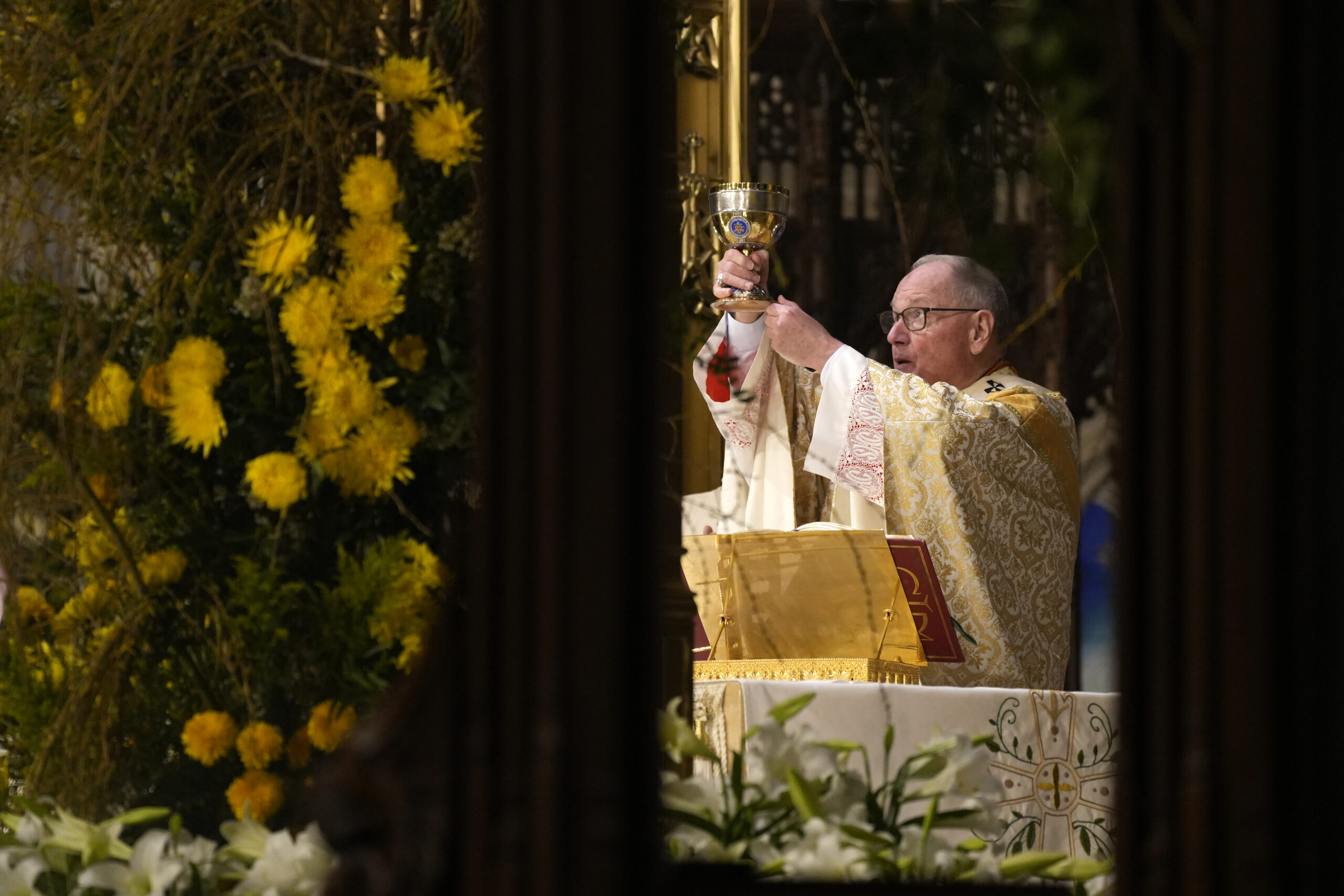 Cardinal Dolan Celebrates Easter Sunday Mass for Thousands at St ...